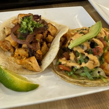 TACO MAYA - Updated November 2024 - 90 Photos & 48 Reviews - 3053 N ...