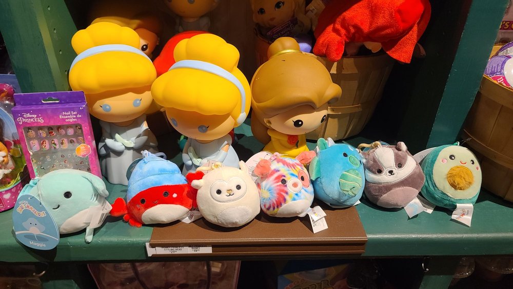 CRACKER BARREL OLD COUNTRY STORE - Updated January 2026 - 102 Photos ...