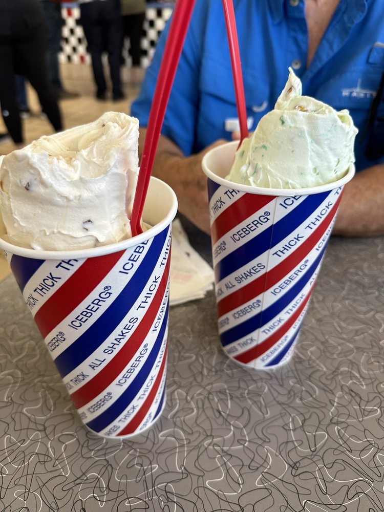 ICEBERG DRIVE INN - Updated January 2026 - 66 Photos & 125 Reviews ...