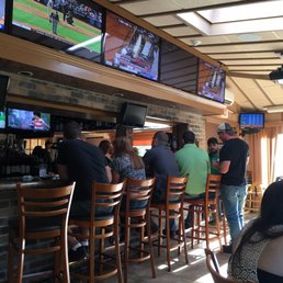 PHIL’S RESTAURANT AND SPORTS LOUNGE - Updated July 2025 - 78 Photos ...