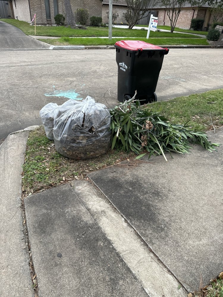 BEST TRASH - Updated May 2025 - 28 Reviews - 19430 FM 1093 Rd, Richmond ...