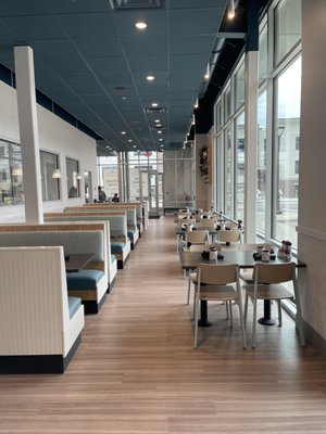 TOAST & BERRY - Updated October 2024 - 93 Photos & 84 Reviews - 7485 ...