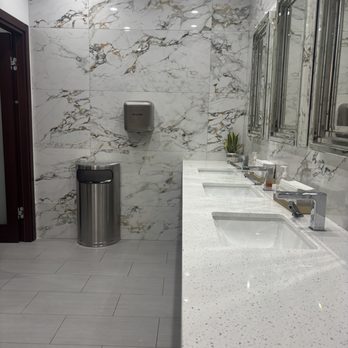 MIRAGGIO ITALIAN GRILL - Updated April 2025 - 102 Photos & 97 Reviews ...