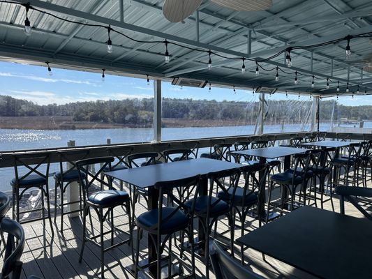 MAKOS MARINA BAR & GRILL - Updated September 2025 - 77 Photos & 44 ...