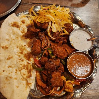 CAFE MAHARANI - 2064 Photos & 1833 Reviews - 2509 S King St, Honolulu ...