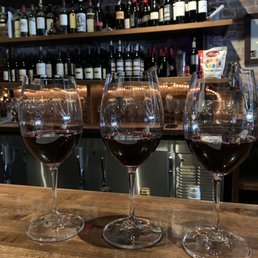 TWISTED VINE - Updated June 2024 - 1156 Photos & 1295 Reviews - 127 W ...