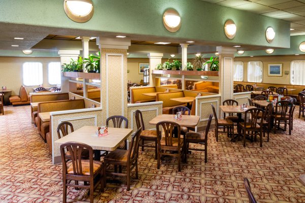 S & S CAFETERIA - 56 Photos & 37 Reviews - 1037 N Pleasantburg Dr ...