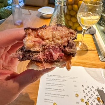 VINITUS - Updated May 2025 - 1410 Photos & 425 Reviews - Carrer Del ...