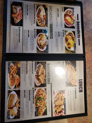 HUCKLEBERRY’S BREAKFAST & LUNCH - Updated November 2024 - 119 Photos ...