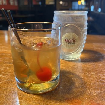 THE PACIFIC KITCHEN - Updated January 2026 - 693 Photos & 485 Reviews ...