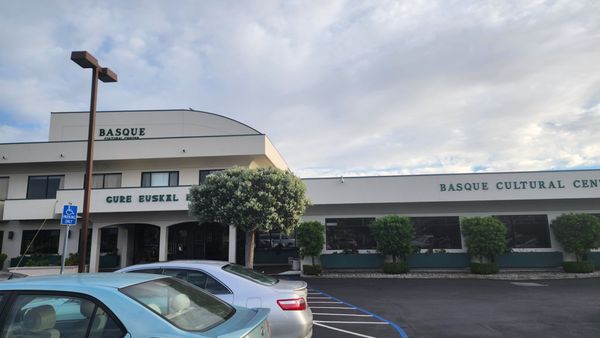 BASQUE CULTURAL CENTER - Updated December 2024 - 949 Photos & 534 ...