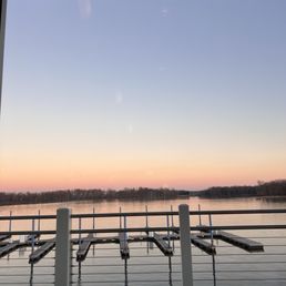 CANDLELIGHT INN - Updated October 2025 - 85 Photos & 148 Reviews - 511 ...