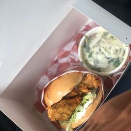 ROAMING ROOSTER - Updated September 2025 - 627 Photos & 666 Reviews ...