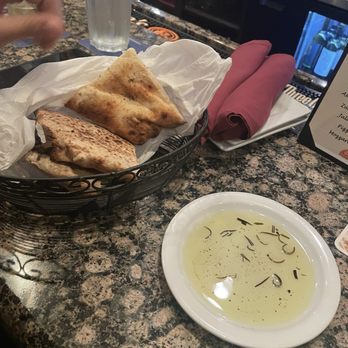 MANALU ITALIAN RESTAURANT - Updated December 2024 - 481 Photos & 640 ...