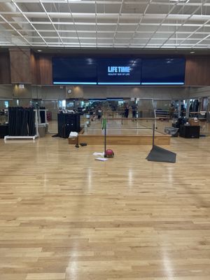 LIFE TIME - Updated May 2024 - 61 Photos & 154 Reviews - 601 Burr Ridge ...