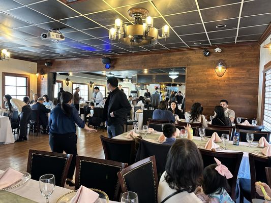 TOPO’S RESTAURANT BAR & BANQUET FACILITY - Updated December 2025 - 222 ...