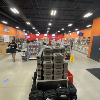 RANGE USA AKRON - Updated December 2025 - 25 Photos & 18 Reviews - 812 ...