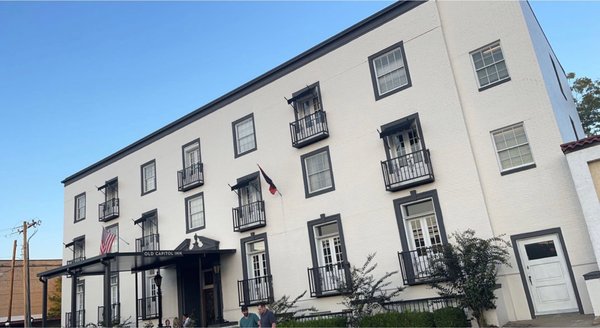 OLD CAPITOL INN ROOFTOP BAR - Updated September 2025 - 29 Photos - 226 ...