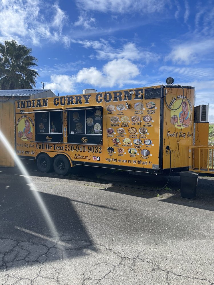 INDIAN CURRY CORNER - Updated May 2025 - 15 Reviews - 3094 Hwy 99 W ...