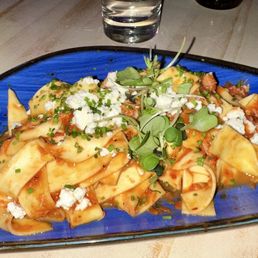 MONA - Updated December 2025 - 140 Photos & 72 Reviews - 1308 Chestnut ...