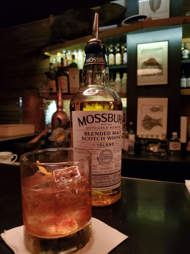 CASTOR CLUB - 34 Photos & 34 Reviews - 14 rue Hautefeuille, Paris ...