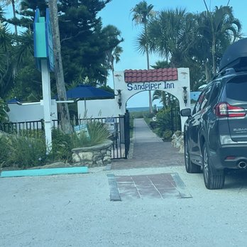 SANDPIPER INN - Updated August 2025 - 13 Photos & 11 Reviews - 5451 ...