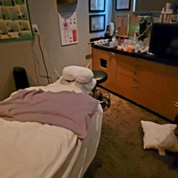 BUFFALO HOLISTIC CENTER - 34 Photos & 25 Reviews - 39 Delaware Rd ...