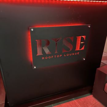 RISE ROOFTOP LOUNGE - Updated January 2025 - 623 Photos & 342 Reviews ...
