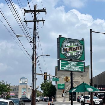 PHILLY PRETZEL FACTORY - Updated January 2026 - 53 Photos & 39 Reviews ...