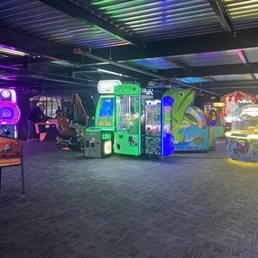 PARTEE SHACK - Updated December 2025 - 117 Photos & 36 Reviews - 3712 S ...