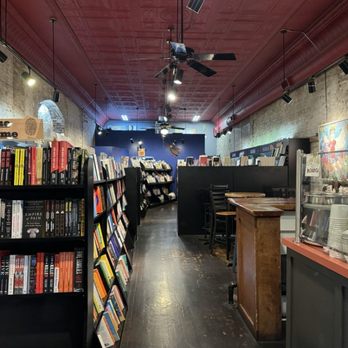 TAYLOR BOOKS - Updated November 2025 - 130 Photos & 173 Reviews - 226 ...