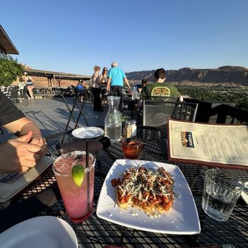 SUNSET GRILL - Updated July 2024 - 354 Photos & 629 Reviews - 900 N Hwy ...