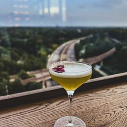 SPACEMAN - Updated September 2025 - 219 Photos & 157 Reviews - 3301 ...