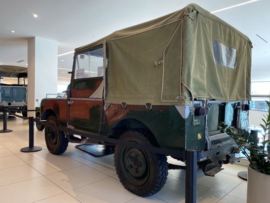 LAND ROVER VAN NUYS - Updated December 2025 - 88 Photos & 150 Reviews ...