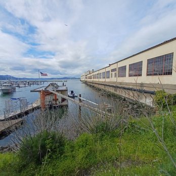 RADHAUS - Updated June 2024 - 1156 Photos & 664 Reviews - 2 Marina Blvd ...