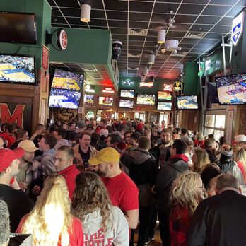 LOONEY’S PUB - Updated May 2024 - 271 Photos & 356 Reviews - 8150 ...