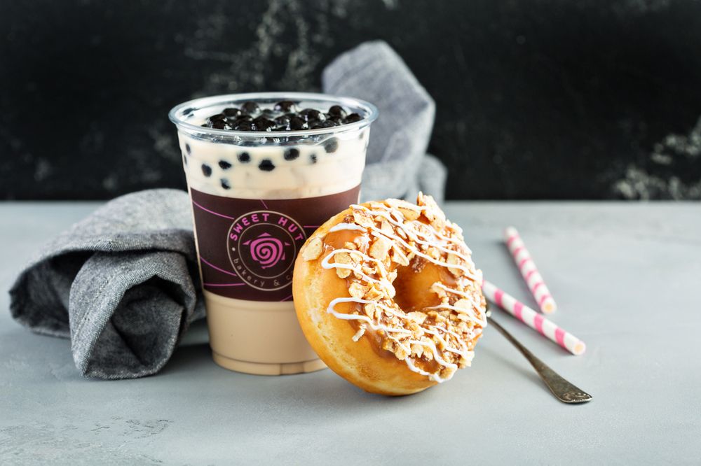 SWEET HUT BAKERY & CAFE - Updated September 2025 - 1051 Photos & 478 ...