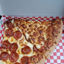 REDWOOD PIZZA AND WINGS - DUARTE - 107 Photos & 168 Reviews - 2229 ...