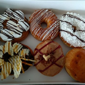 DESTINATION DOUGHNUTS - Updated June 2024 - 113 Photos & 50 Reviews ...