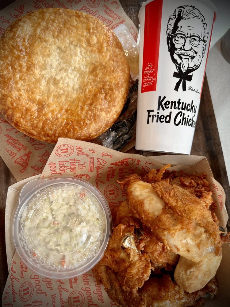 KFC - Updated October 2025 - 13 Photos & 71 Reviews - 3433 169th Pl NE ...