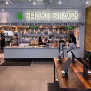 SHAKE SHACK - HERALD SQUARE - 606 Photos & 410 Reviews - 1333 Broadway ...