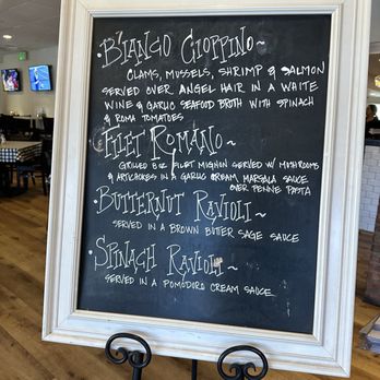 FRATELLOS ITALIAN KITCHEN + BAR - Updated October 2025 - 144 Photos ...