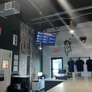 UNCOMMON PATH BREWING - Updated March 2025 - 191 Photos & 55 Reviews ...