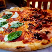 PIZZERIA TRA VIGNE - 847 Photos & 781 Reviews - 1016 Main St, Saint ...