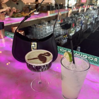 FLAMINGO DECK - Updated December 2024 - 555 Photos & 433 Reviews - 4110 ...