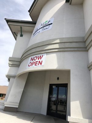 LA MINT - VIETNAMESE KITCHEN - 485 Photos & 326 Reviews - Vietnamese ...