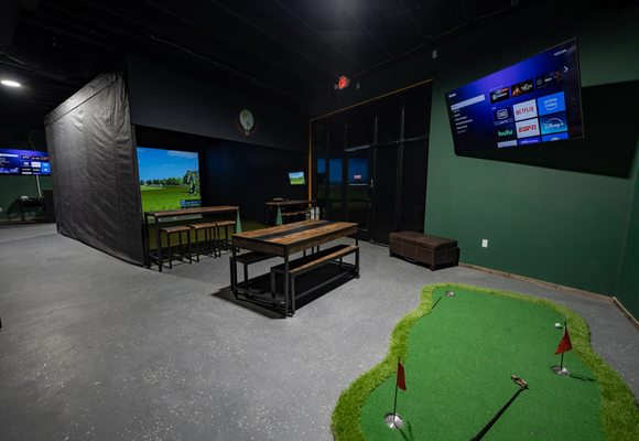 THE CLUBHOUSE INDOOR GOLF WORLD - Updated January 2026 - 74 Photos & 11 ...