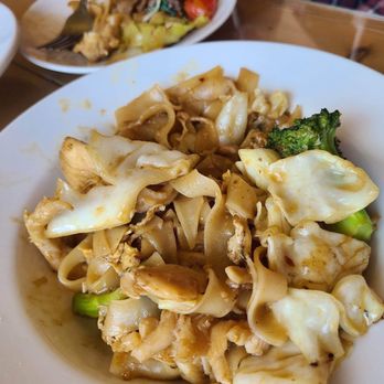ANNIE’S THAI KITCHEN - Updated August 2024 - 116 Photos & 148 Reviews ...