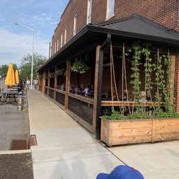 KLOOZ BREWZ - Updated July 2025 - 147 Photos & 121 Reviews - 125 N ...