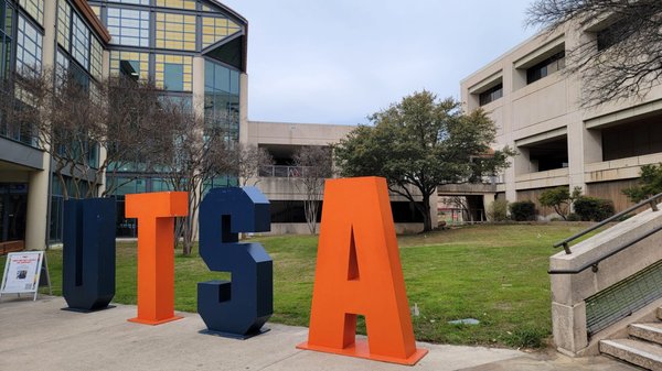 UTSA - Updated December 2025 - 95 Photos & 44 Reviews - 1 Utsa Cir, San ...